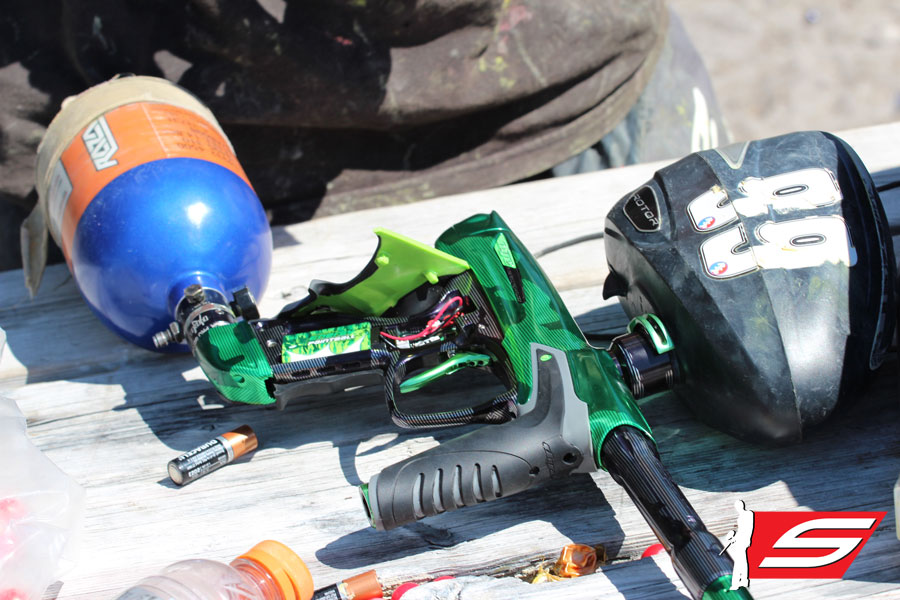 Dye DM14 Paintball Gun, Video and Photos, Exclusive First Look